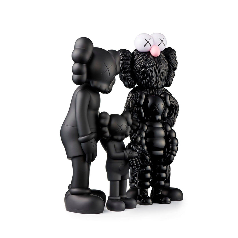 KAWS FAMILY Figures 'Black' — Kick Game
